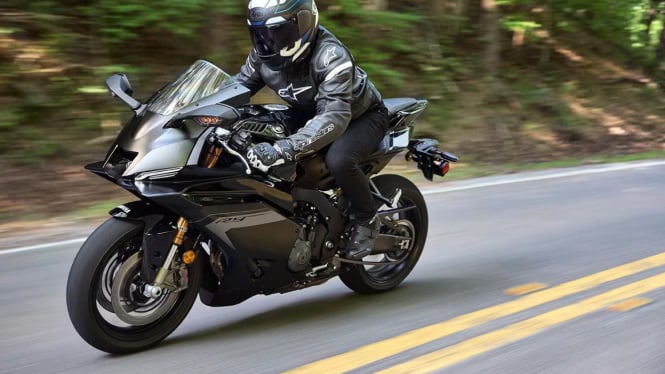 All New Yamaha YZF-R9 Resmi Mengaspal dengan Harga Rp210 Jutaan ...